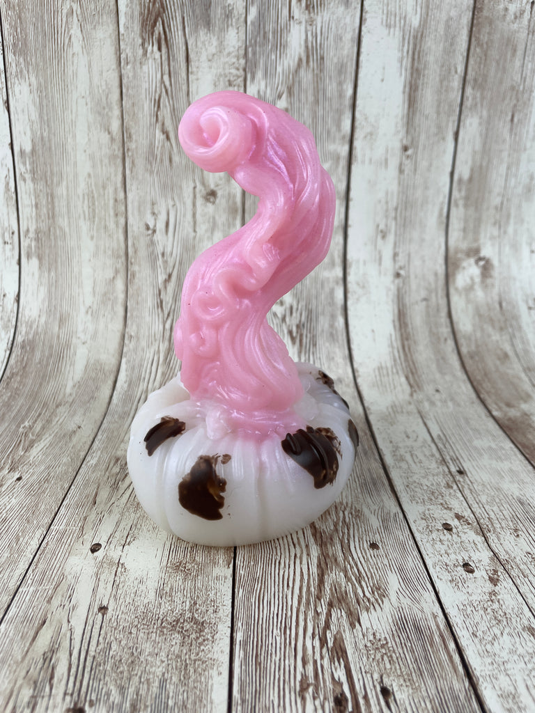 Horace the Pumpkin King, Size Mini (Soft Firmness) Brown Cow – KuduVoodoo